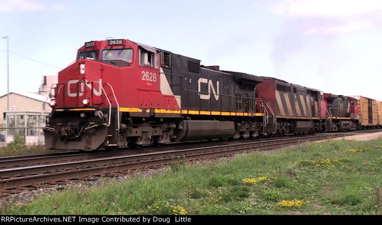 CN 2628